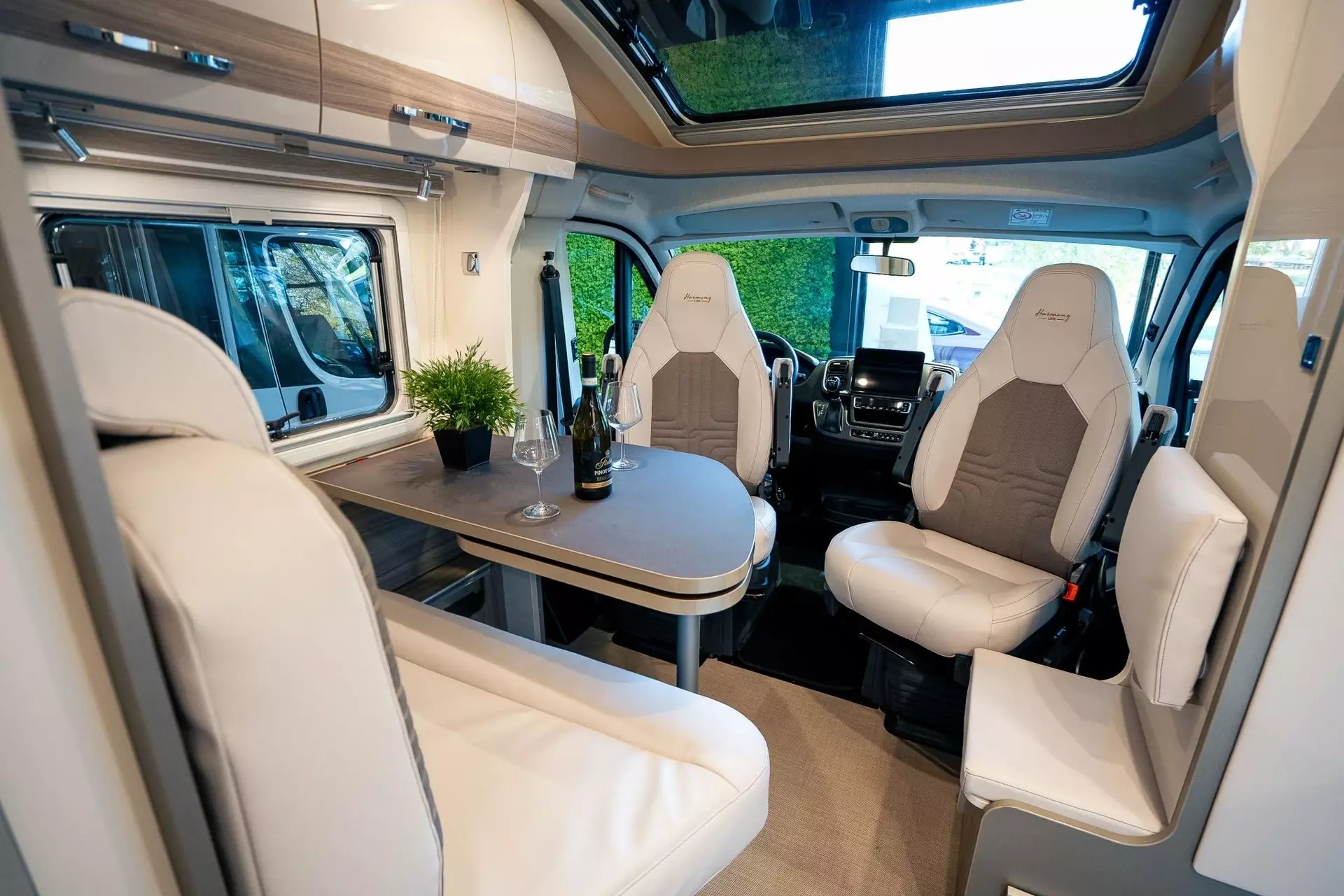 Bürstner Travel Van T 590 G huren | Broekhuis