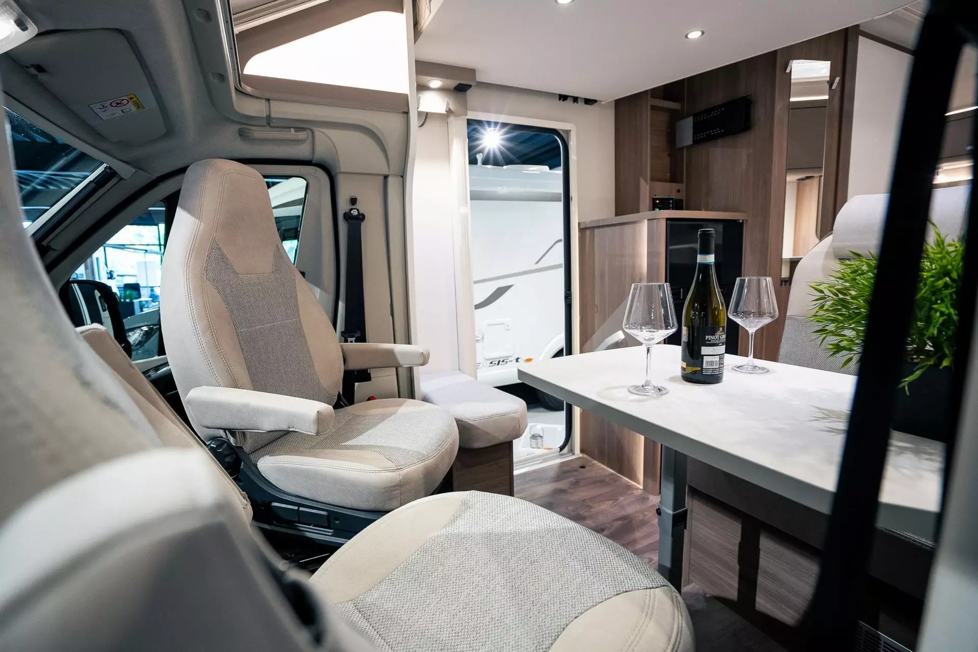 Carado T 338 huren | Broekhuis